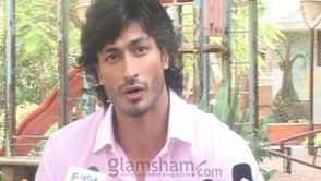 'Commando' Movie DVD Launch - Vidyut Jamwal, Pooja Chopra, Jaideep ...